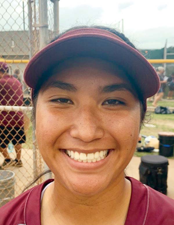 Bears get even with Sabers, 7-6 | News, Sports, Jobs - Maui News